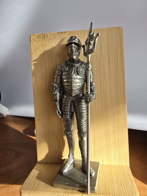 Armure Chevalier Médiéval en Métal Tanné | Collection | Sorgues | Très ...