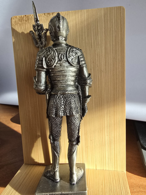 Armure Chevalier Médiéval en Métal Tanné | Collection | Sorgues | Très ...